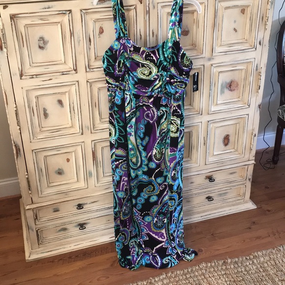 new directions | Dresses | Nwt Sleeveless Plus Size Maxi Dress Size 2w ...